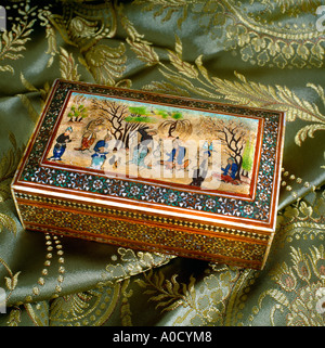 Iranian Inlaid Box Stock Photo: 5727165 - Alamy