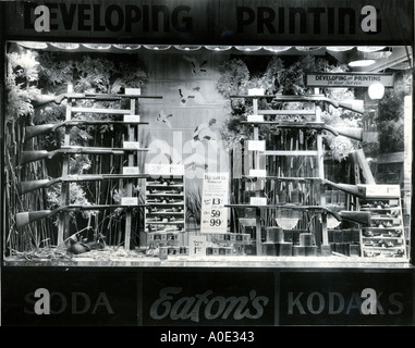 Antique weapon shop window display in Brussels city centre showing old ...