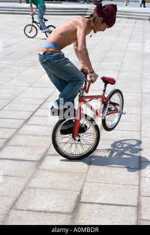 Bmx Biker Kobe Japan Stock Photo - Alamy