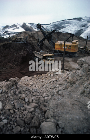 Open pit Idaho phosphate mining with enormous diesel electric shovel ...