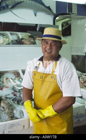 Fishmongers Golborne Road London England UK Stock Photo - Alamy