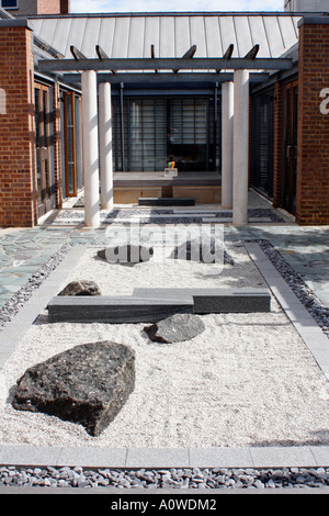 Japanese garden, SOAS, University of London Stock Photo - Alamy