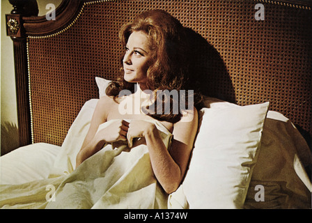 Gunn 1967 Blake Edwards Stock Photo - Alamy