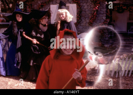 Casper meets Wendy Year 1998 Director Sean McNamara Stock Photo - Alamy
