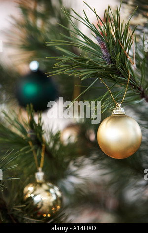 Helmsley Castle christmas Christmas tree with teddy bear Stock Photo ...
