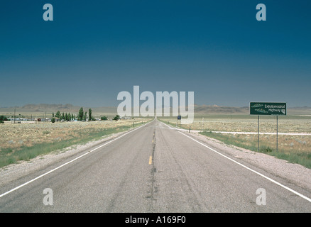Nevada location outside secret military base known as AREA 51 U S UFOs ...