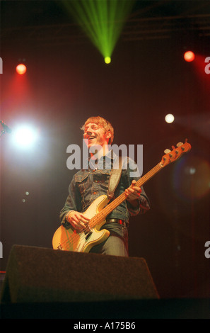 Travis Gig on the Green Festival Glasgow August 2001 Stock Photo - Alamy