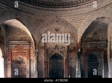Lattan mosque, Gaur, West Bengal, India Stock Photo - Alamy
