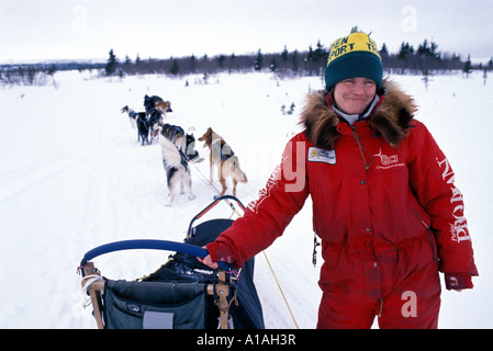 USA Alaska Musher Susan Butcher races through blizzard on Bering Sea ...