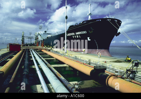 An oil tanker is docked on Lake Maracaibo, Venezuela, Wednesday, Jan. 7 ...
