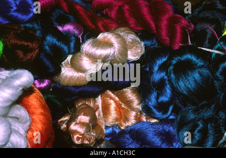 Myanmar Burma Mandalay textiles Acheik Lunyargyaw factory traditional ...