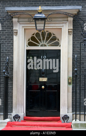 The door to number 10 Downing Street, Westminster, central London ...