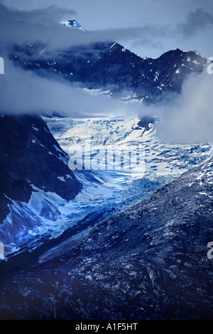 North America; United States; Alaska; Winter; Snow; Shelter; Igloo ...