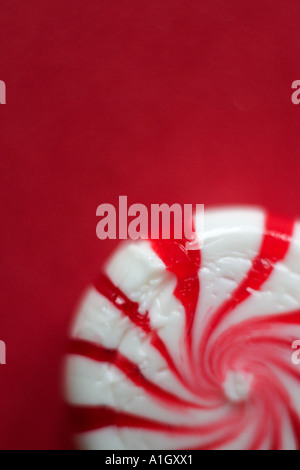 Red & white holiday mints candy Stock Photo - Alamy