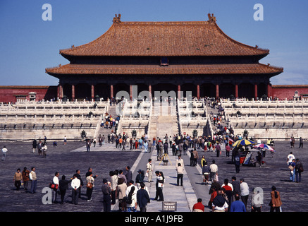 Foreign tourists visit the Forbidden City in Beijing, China, Thursday ...
