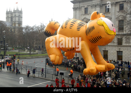 garfield inflatable puppet parliament street cat orange blow up huge ...