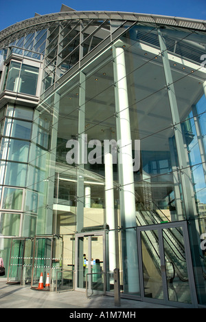 Glazed building in Cardinal Walk Victoria London Stock Photo - Alamy