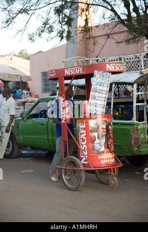 The artisans market ,Bamako, Mali, West Africa Stock Photo - Alamy