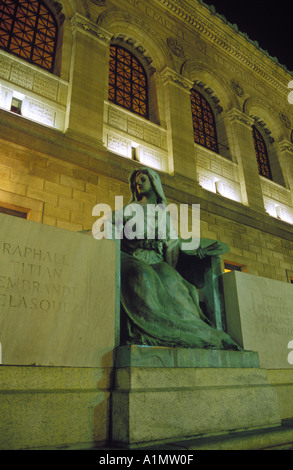 The Boston Public Library at night, in Boston, Massachusetts Stock ...