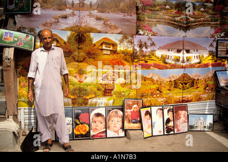 The local market, bazaar in Peshawar, Pakistan Stock Photo - Alamy