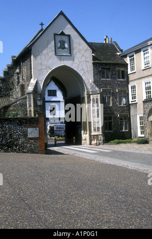 Erpingham Gate in the city of Norwich, Norfolk, England Stock Photo - Alamy