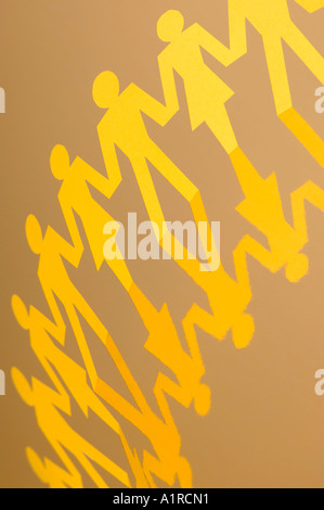 circle of paper chain people Stock Photo - Alamy