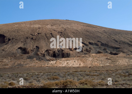 landslide rockfall erosion on volcano mountain side Stock Photo - Alamy