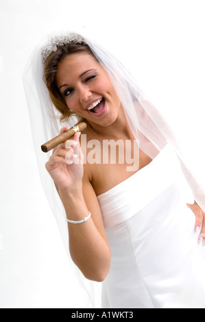 Bride smoking a cigar Stock Photo - Alamy