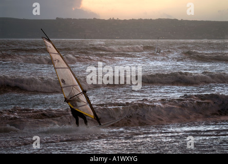 windsurfing at marazion mounts bay cornwall winter Stock Photo - Alamy
