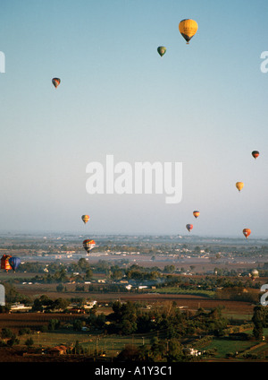 Fiesta balloons over Mildura, Australia Stock Photo - Alamy