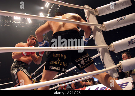 K1 kick boxers fighting at Tokyo Dome, Tokyo, Japan Stock Photo - Alamy
