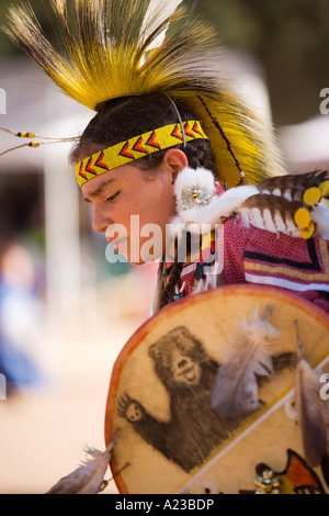 Chumash native American regalia, headdress Stock Photo - Alamy