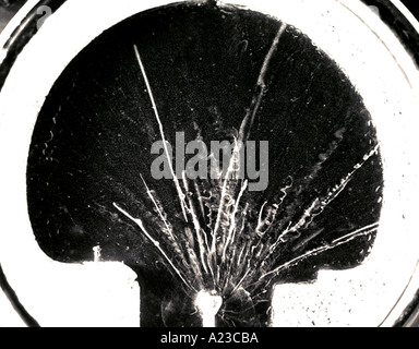 Particle Tracks in Cloud Chamber Stock Photo - Alamy