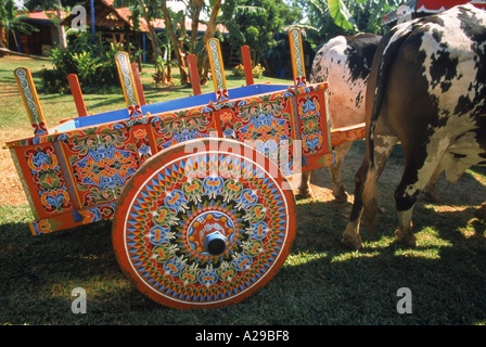Hand painted ox cart Sarchi village Costa Rica Stock Photo - Alamy
