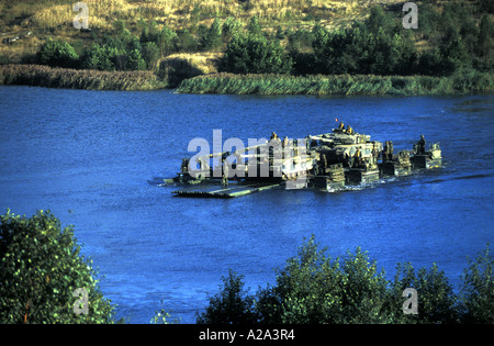 Ferries made up of four British army M3 Amphibious Rigs transporting ...