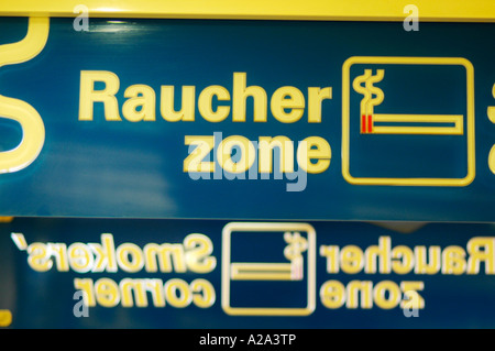Sign, Smokers´ corner Stock Photo - Alamy