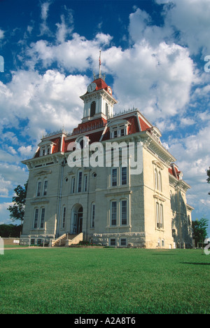 The historic Chase County Courthouse in Cottonwood Falls, Kansas, USA ...