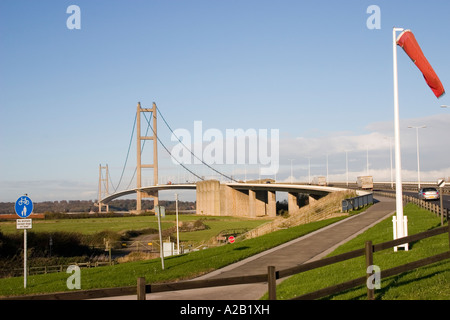 The Humber Bridge, Humberside, East Yorkshire, UK. At 2.22 Km, it is ...