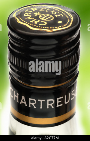 Chartreuse liqueur fabriquee par les peres chartreux voiron france ...