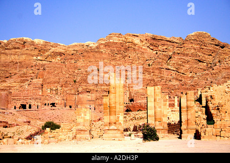 Jordan, Facade of ancient rock buildings; Petra Stock Photo - Alamy