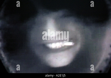 Jackie Boy Benicio Del Toro dirty cop violence police rafferty jack ...