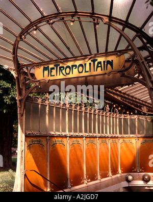 Porte Dauphine metro station, Paris 16th arrondissement Built in: 1900 ...
