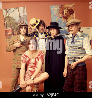 STATUS QUO UK group in 1968 from l: Roy Lynes, Francis Rossi, John ...