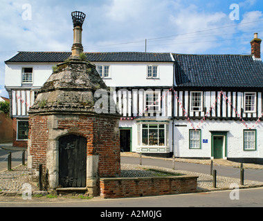 Village pump and medieval timber framed houses, Common Place, Little ...