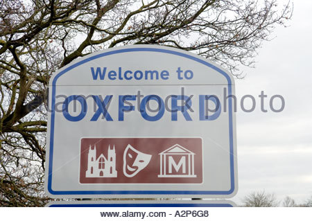 The Welcome to Oxford City sign Oxfordshire UK Stock Photo - Alamy
