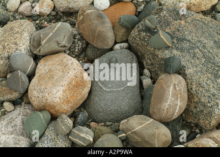 rocks and stones forming circle with pattern of lines Stock Photo - Alamy