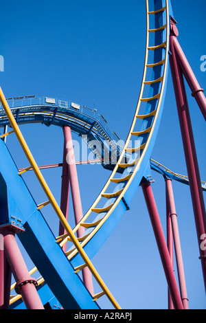 Scream rollercoaster Six Flags Magic Mountain Rides Valencia California ...