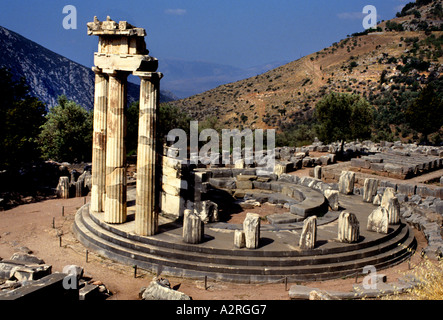 Tholos of Delphi - ancient structures of the Sanctuary of Athena ...