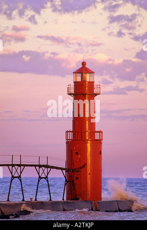 The Algoma Pierhead Lighthouse on Lake Michigan in Algoma Wisconsin ...