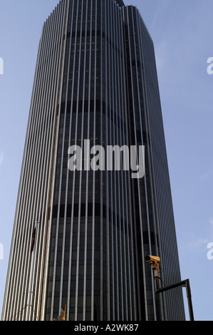 Tower 42 designed by Richard Siefert. City of London, England, U.K ...